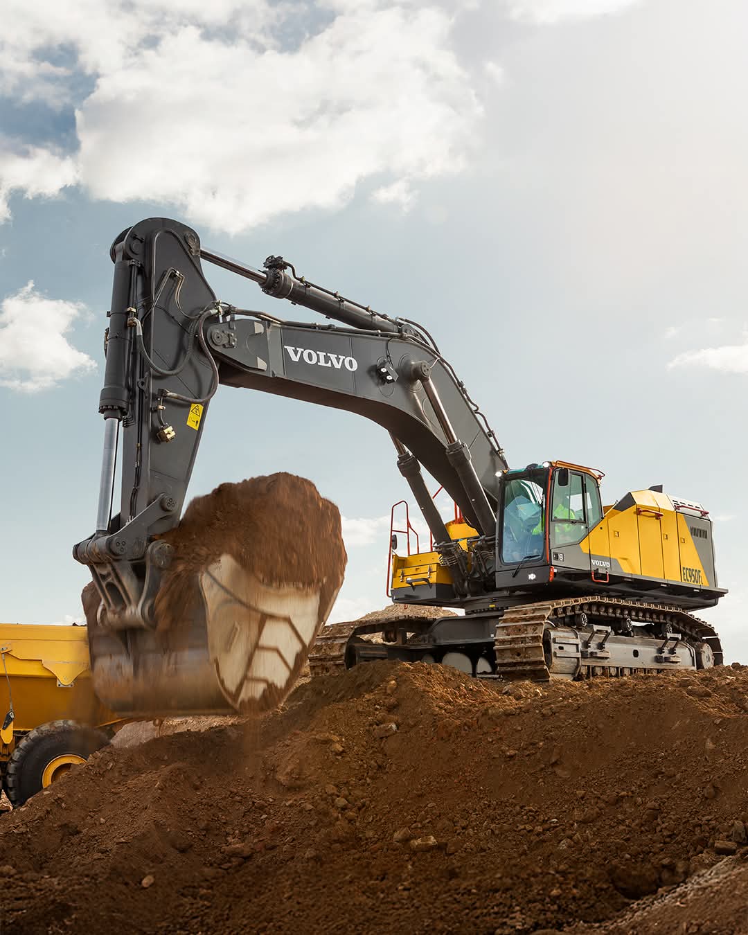 Excavator Training | Ellena Training Institute